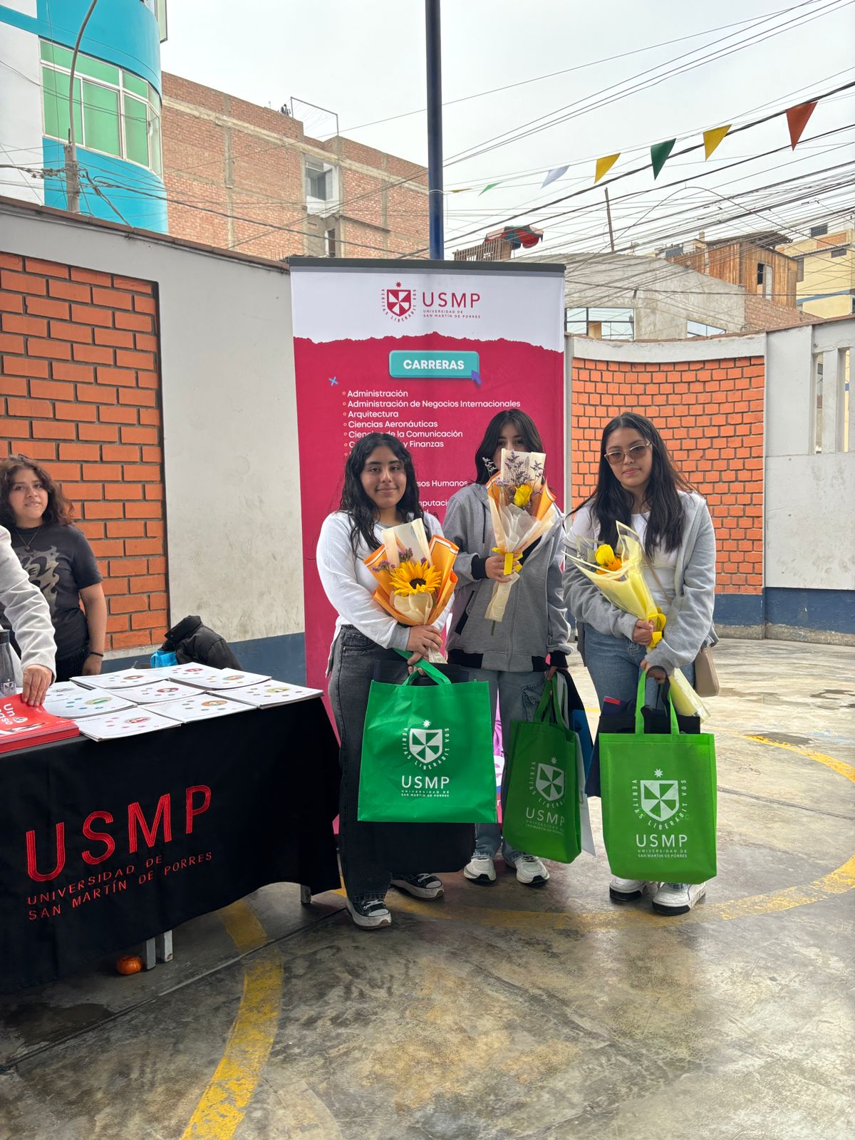 LA FACULTAD DE CIENCIAS CONTABLES, ECONÓMICAS Y FINANCIERAS DE LA USMP ...